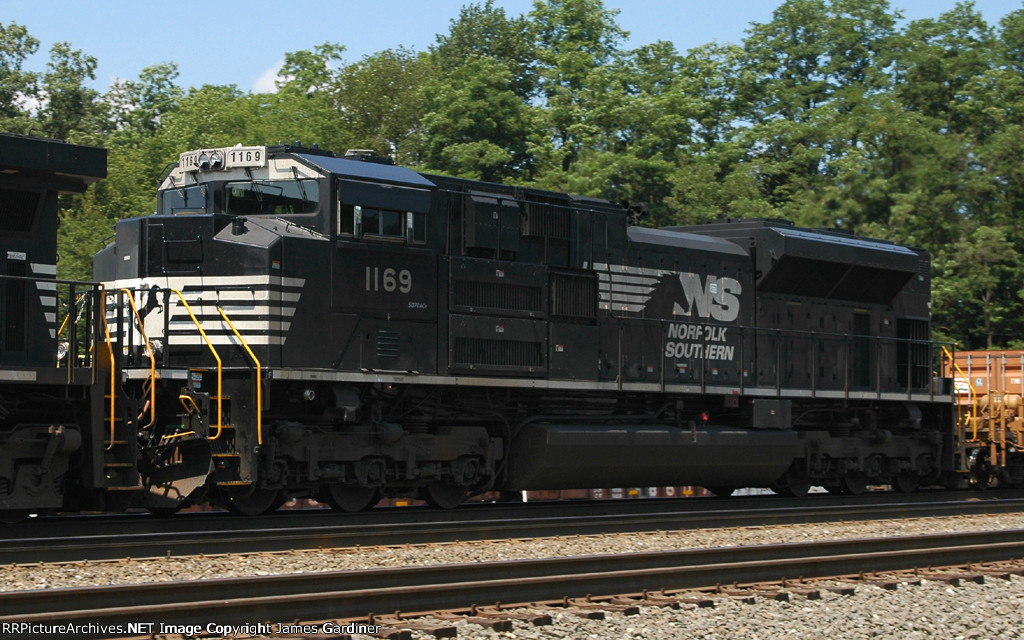 NS 1169